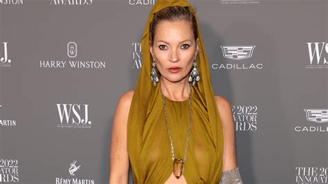 Kate Moss Oben Ohne Am Red Carpet Madonna24 At
