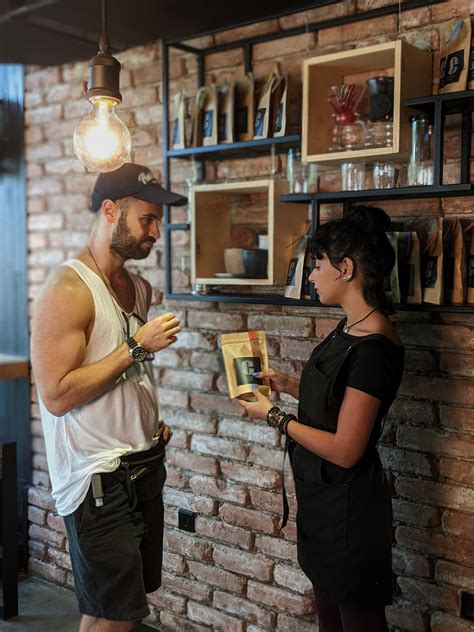 •თუ ჩვენთან პირველად Coffee Lab • ყავის ლაბორატორია