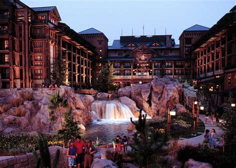 Book Now To Save Up To 35 On Rooms At Select Walt Disney World Resort