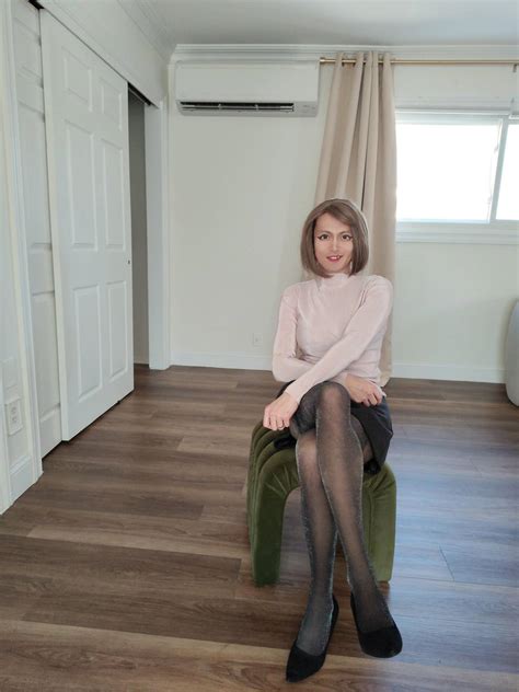 Black Shiny Pantyhose By Ladytiffania On Deviantart