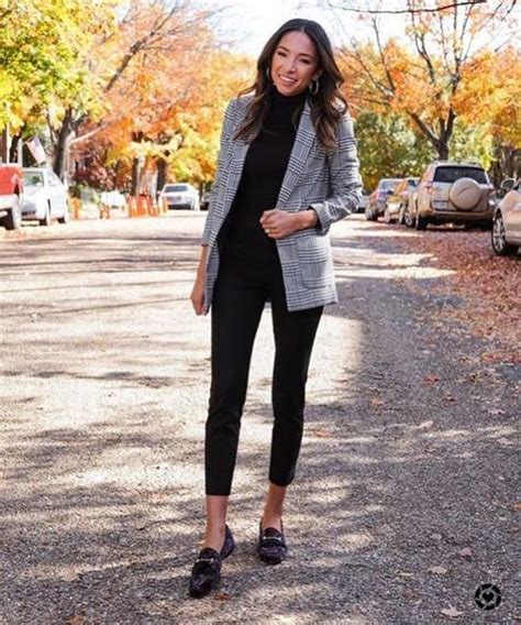 5 Chic Workwear Looks To Create With Comfortable Loafers From LÄst