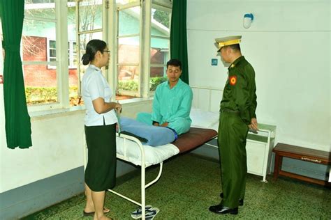 တပ်မတော်‌ဆေးရုံများ၌ တက်ရောက်ဆေးကုသမှုခံယူနေသူများအား သွားရောက်ကြည့်ရှုအားပေး Myawady Webportal
