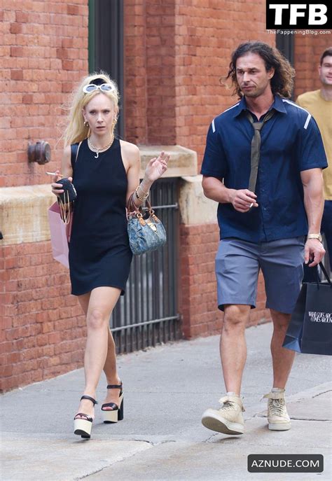 Juno Temple Sexy Seen Flaunting Her Hot Legs Wearing A Black Dress In