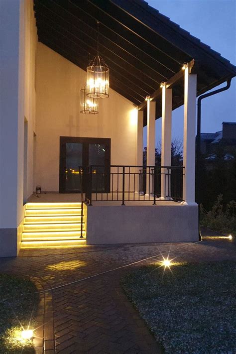 Освещение входной группы дома архитектурная подсветка Освещение террасы Дом Домашняя мода