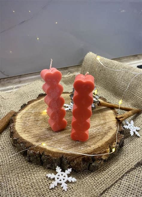 Свічка «вежа із сердечок — ціна 22 грн у каталозі Свічки Купити товари для дому та побуту за