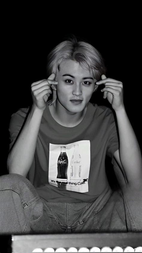 MARK Gambar Pacar Materi Pacar Selebritas