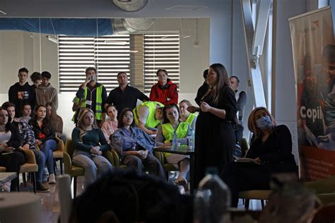 How Were Helping Protect Ukrainian Refugees From Human Traffickers