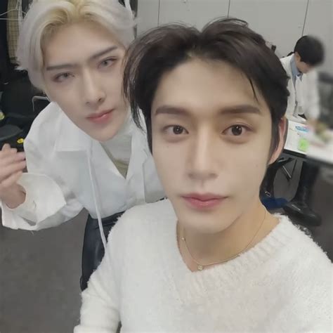 [잡담] 와 Cg같다 인스티즈 Instiz 연예 카테고리