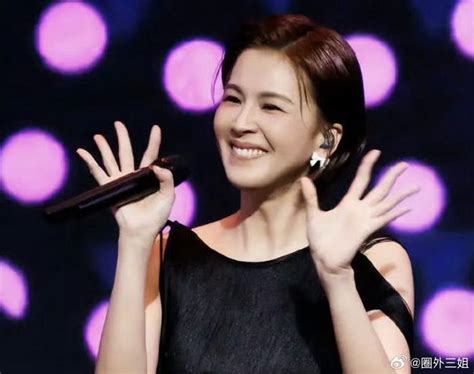 《乘风2026》曾沛慈的初舞台表演有哪些亮点？舞台夺冠时刻曾沛慈初舞台经典歌曲翻唱情怀雷婷手机新浪网