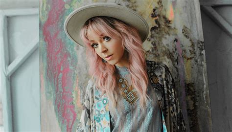 Lindsey Stirling Pink Hair