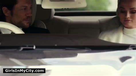 Decided To Walk Naked Into His Stepsister S Room