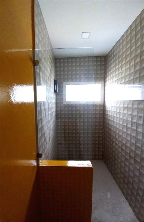 ติดตั้งกระจกกั้นห้องน้ำ ช นวกิจ หน้าต่าง กระจก อลูมิเนียม อลูมิเนียมคอมโพสิท เชียงใหม่