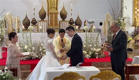 ปาย สิตางค์ ควงแขนแฟนหนุ่ม นิก ธนิก ลั่นระฆังวิวาห์ มีคลิป