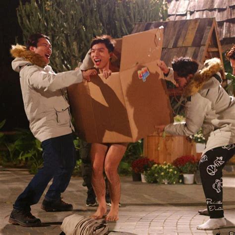 HIEUTHUHAI lộ ảnh sexy khó đỡ ở 2 ngày 1 đêm fan không than phiền mà còn đòi thêm