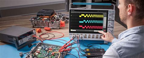 Tektronix Enhances Acclaimed 5 Series Mixed Signal Oscilloscope