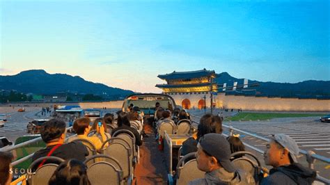 관광객들 눈 돌아가는 서울의 밤 시티 투어 버스  인스티즈 Instiz 이슈 카테고리