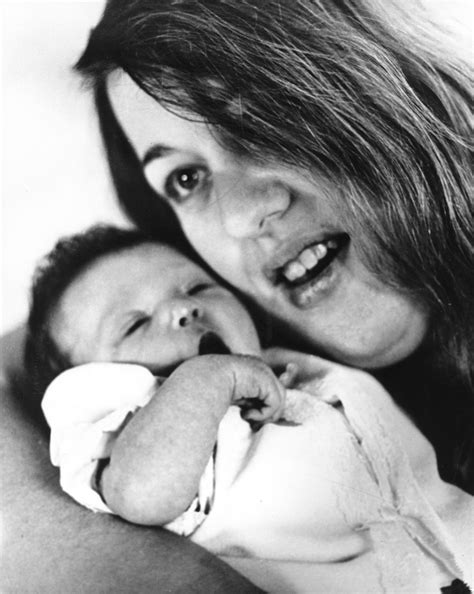 Mama Cass What Really Happened To The Mamas And The Papas Vocalist