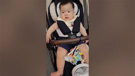 자다 깨서 우는데 귀여웡 아들 Shorts Youtube