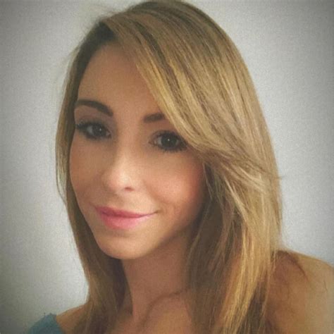 Ashley Semrow Linkedin