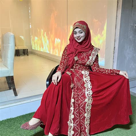 মেয়ে হয়ে জন্মানোটা এত সহজ না😅। ছোট থেকে বড় হওয়া এক বাড়িতে আর বড় থেকে বুড়ো হওয়া আরেক