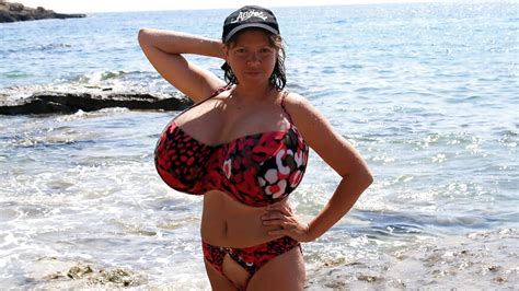 Riesen Busen Frau 2761000 Porn Pic Eporner