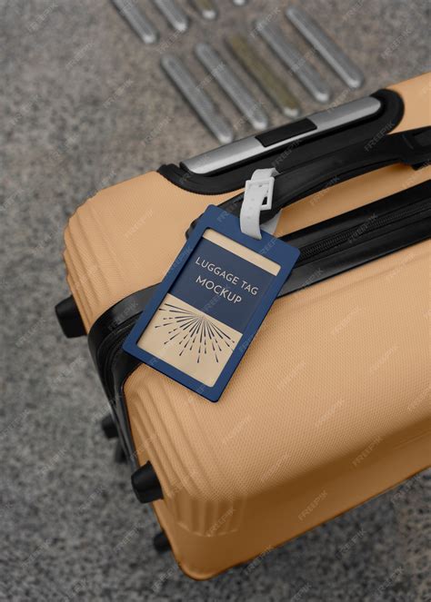 Luggage Tag Mockup Design Premium Psd