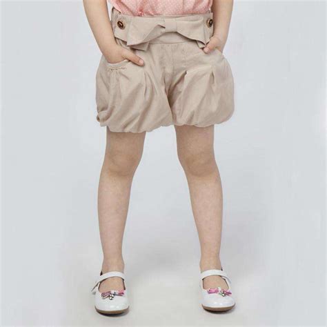 儿童灯笼短裤 灯笼短裤裁剪图 宝宝灯笼短裤裁剪图 大山谷图库