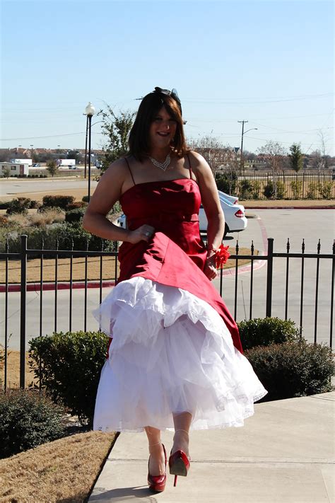 Red Gown 2 Porn Pictures Xxx Photos Sex Images 412474 Pictoa