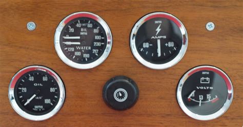 Gauges And Rev Counters