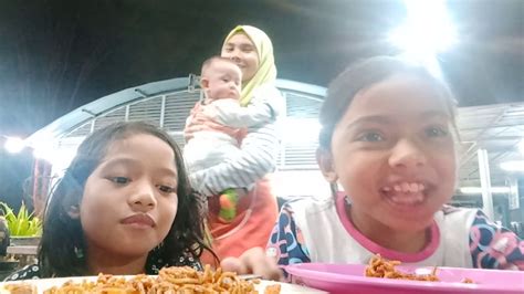 Makan Dengan Sepupu Youtube
