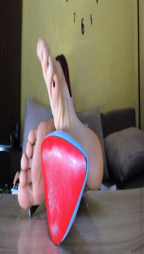 Tinas Close Up Soles Eporner