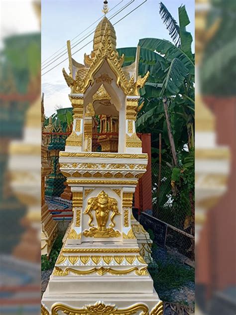 ศาลพระพรหมทรงไทย ขนาดหน้าตัก 12 นิ้ว ยอดพระปรางค์แบบเสียบฉัตรทอง