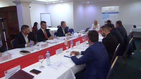 Разрешена директорката на Центарот за развој на Југоистокот реагираат од Фрнтот „Стига е“