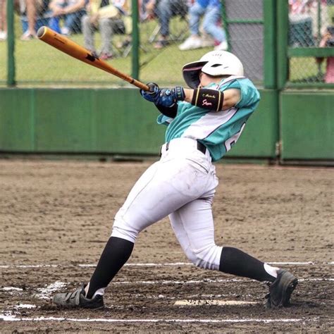 平成国際大学女子硬式野球部 On Twitter 新1年生紹介👀 5人目は 千葉春花選手になります🌼