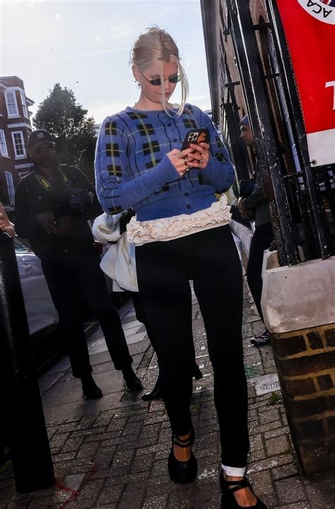 Pixie Geldof Out In London 09 17 2022 • Celebmafia