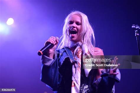 1 941 Lauren Bennett Photos And High Res Pictures Getty Images