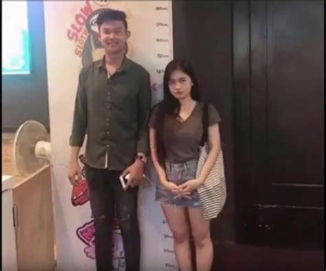 Indo Video Viral Indonesia Grepe Grepe Pacar Sendiri Di Dalam Kamar