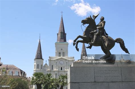 세인트 루이스 대성당과 앤드류 잭슨 뉴 올 리 언 즈의 동상 말에 대한 스톡 사진 및 기타 이미지 말 장성 군대 계급 프랑스 Istock