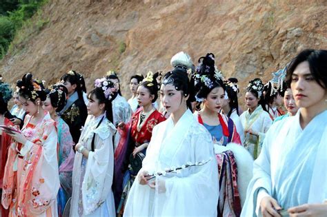 最强阵容汉服盛会仙宫云裳国风盛典启幕 搜狐大视野 搜狐新闻