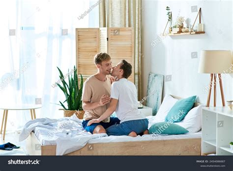 96468 Gay Men With Very Big Erections Royalty Free Images Stock