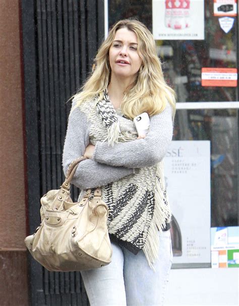 Emily Sears Out And About In Los Angeles 04252015 Hawtcelebs