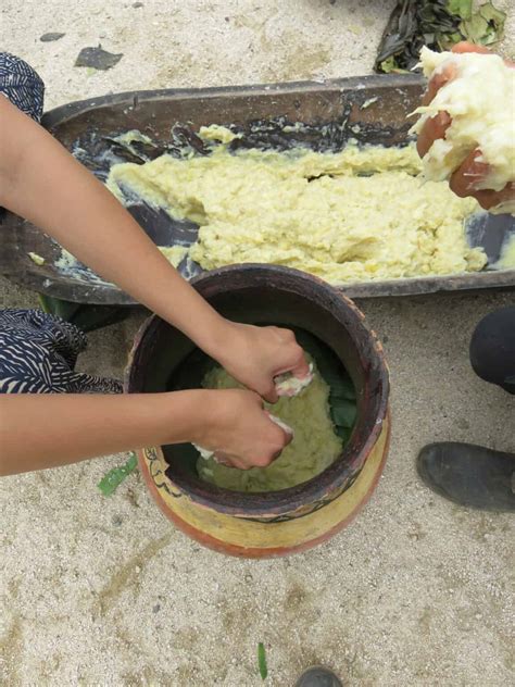La Chicha De Yuca Elaboración Y Tradición En La Amazonía Ecuatoriana