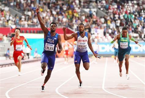 With Olympics Postponed Sprint Star Noah Lyles Gets A Taste Of Cross