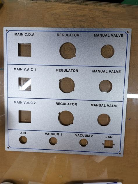 알루미늄명판 Al명판 조각명판 화성명판 수원명판 동탄명판 오산명판 평택명판 용인명판 안성명판 성남명판 안양명판 천안명판 산업용명판 알루미늄 명판 제작 Cnc조각명판제작