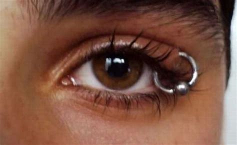 Eye Piercing 18 Pics