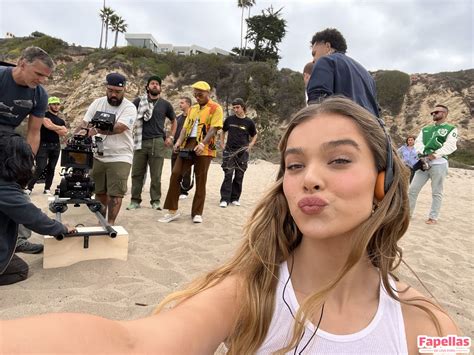 Hailee Steinfeld Aka Haileesteinfeld Nude Leaks OnlyFans Patreon Photo