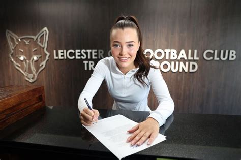 Talented England Youngster Missy Goodwin Pens New Leicester City Deal