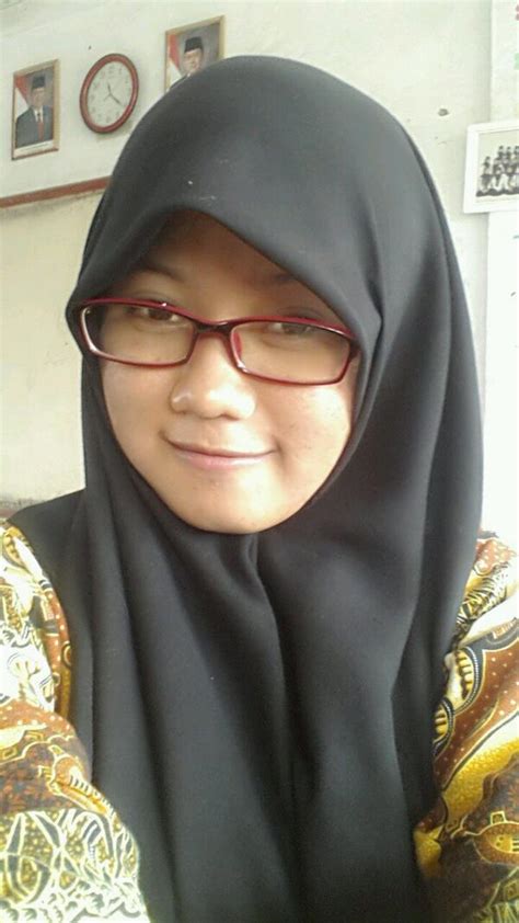 Ana Sofiana Anasofiana25 Twitter