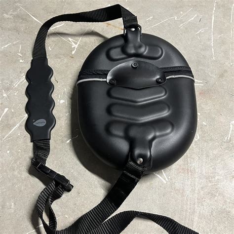 Craig Morrison Inflate Pod Bug Bag Outdated Depop