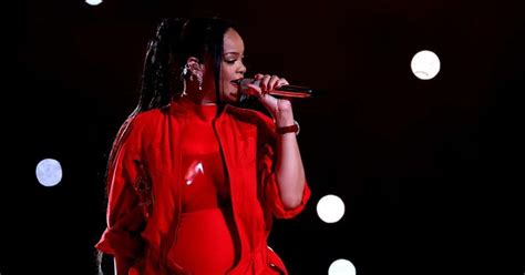 Did Rihanna Lip Sync At Super Bowl Lvii Halftime Fans Unhappy With Underwhelming Performance